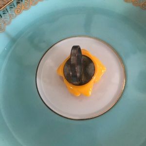 Vintage | Jewelry | Vintage Yellow Rose Lucite Ring | Poshmark